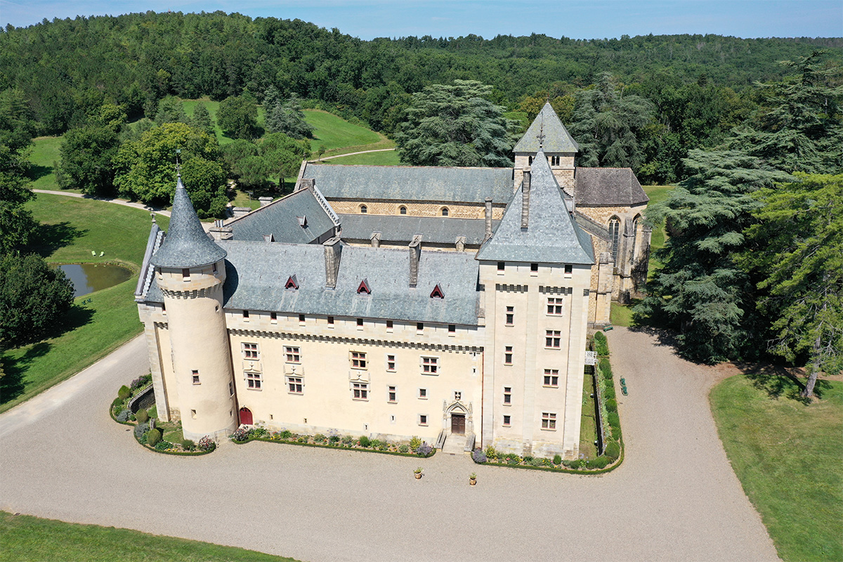 L’ABBAYE DE LOC DIEU, l’histoire d’un bijou au coeur du Rouergue ...